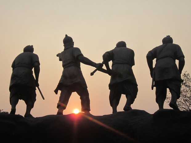 The Mighty Ahoms | Hindu History